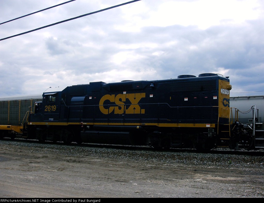 CSXT 2619 GP38-2